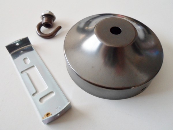 Metal ceiling rose for chandeliers with open hook and bracket