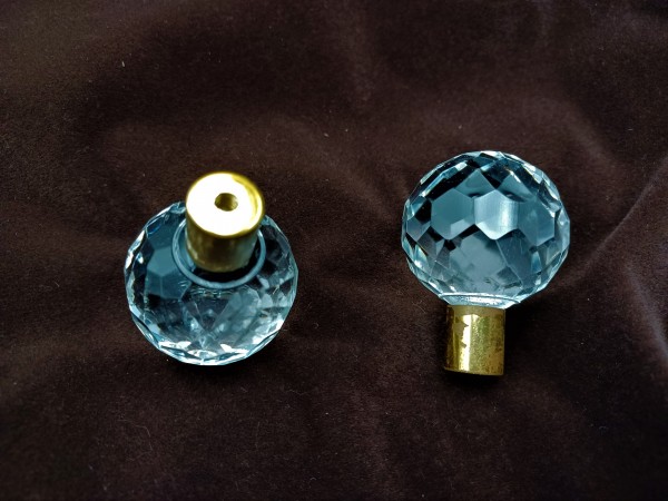 Chandelier crystal ball finial